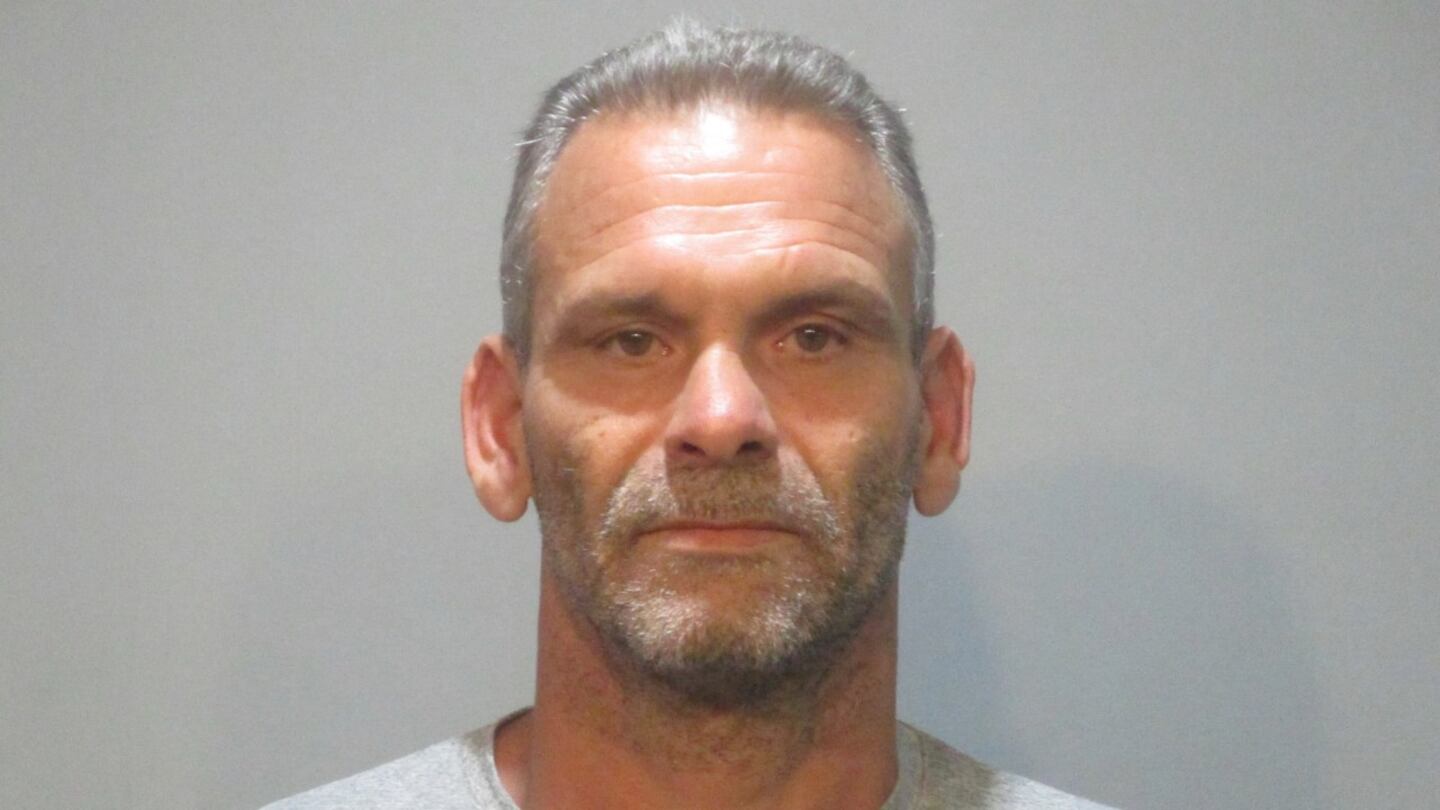 Surveillance video shows employee help man steal Lottery scratch-off ...